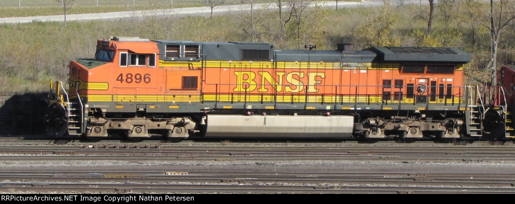 BNSF 4896